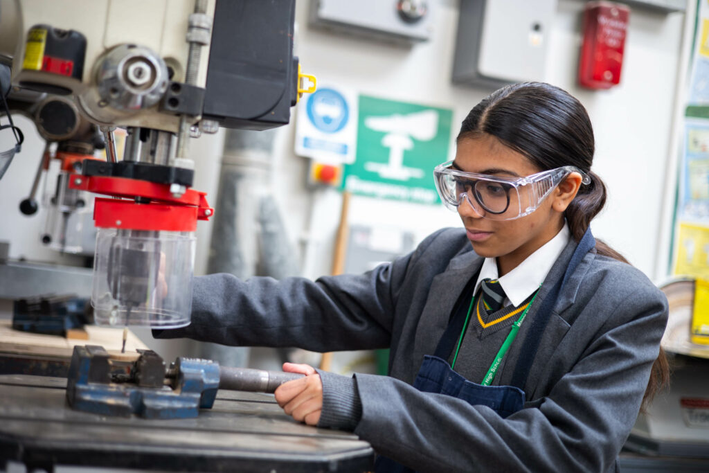 Home - Manor High School - Oadby